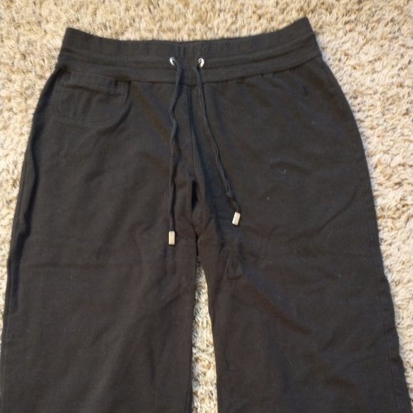Danskin Now | Pants & Jumpsuits | Danskin Now Size Small Black Capris ...